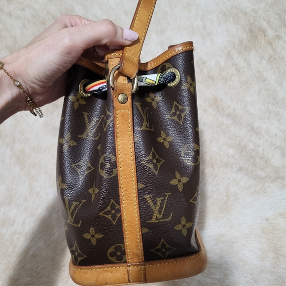 Louis Vuitton | Bags | Louis Vuitton Mini Noe Brown Monogram Top Handle ...